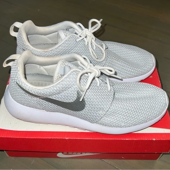Nike | Shoes | Nike Roshe One Wolf Gray Womans 8 | Poshmark